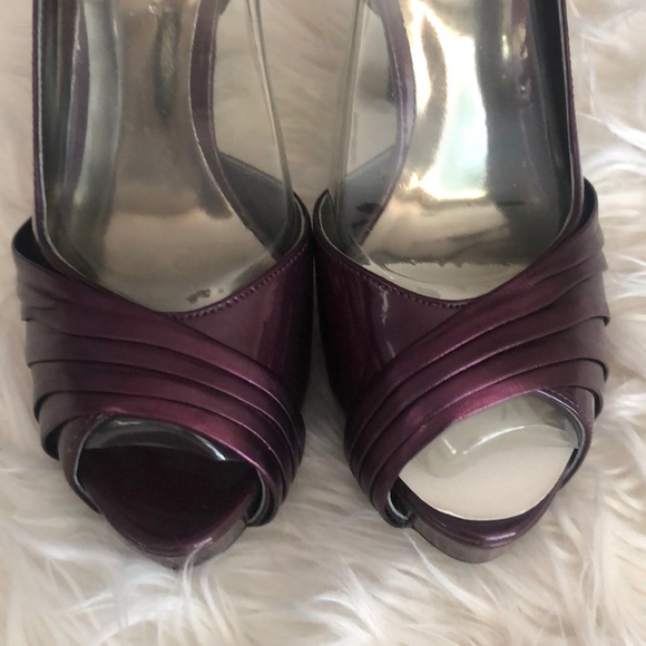 Guess | Shoes | Plum Colored Guess Shoes | Poshmark